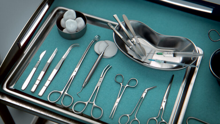 Types of surgical forceps